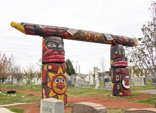 Liberty and Freedom Lummi Totem Poles - Guide to Indigenous DC ...