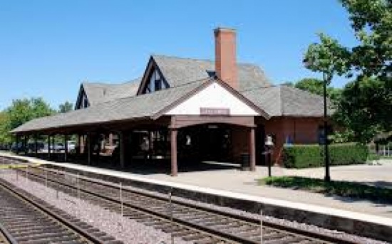 Lake Forest Train Station - East Lake Forest Walking Tour - PocketSights