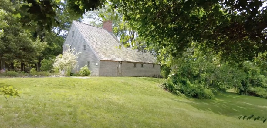 Tour - Hoxie House in Sandwich Village - PocketSights