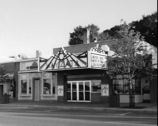 Tour - Historic Downtown Wayzata Walking Tour - PocketSights