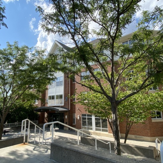 Oak Street Residence Hall - UMKC Self-Guided Tour - PocketSights