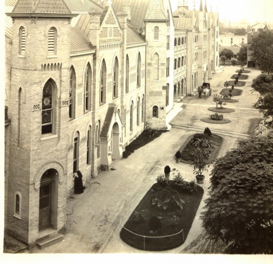 Santa Rosa Hospital, San Antonio - CCVI Heritage Pilgrimage - PocketSights