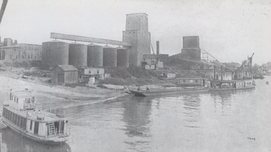 Tour - Pekin Riverfront History - PocketSights