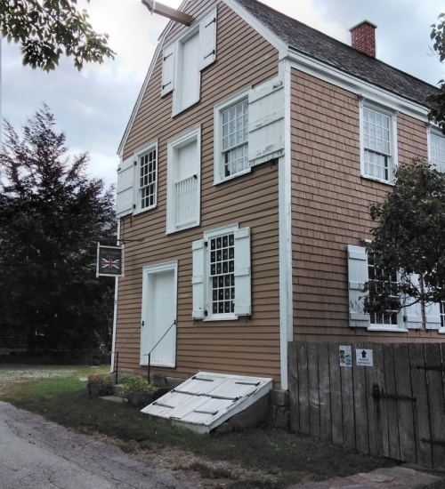 Ross-Thomson House & Store Museum - 9 Charlotte Lane - Historic Dock ...