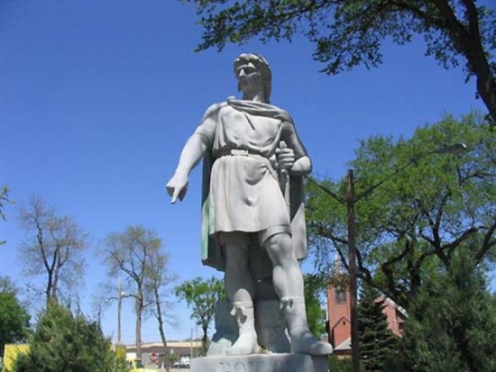 DUKE OF NORMANDY ROLLO STATUE - DISCOVER YOUR SCANDINAVIAN HERITAGE IN ...